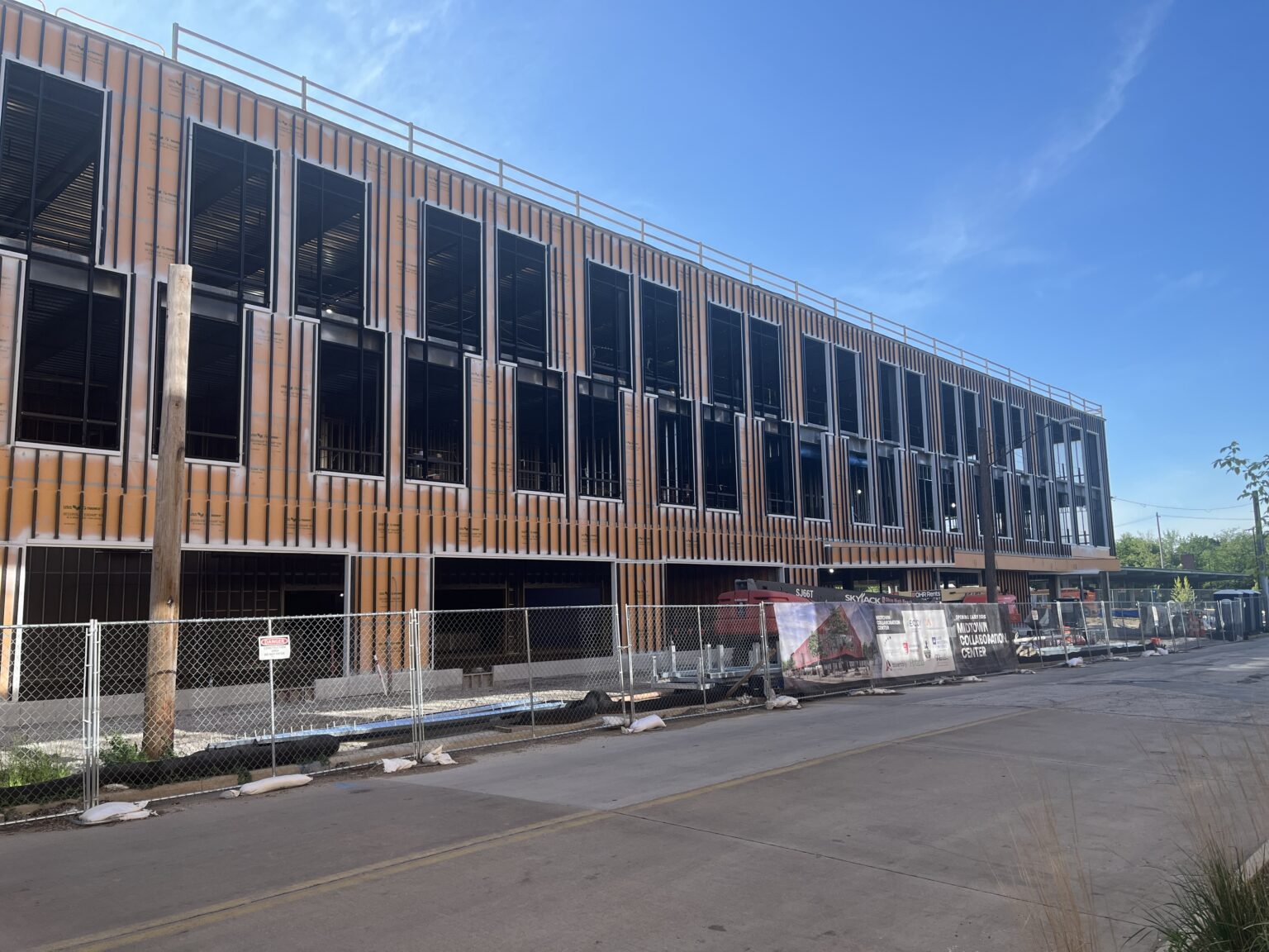 Cladiator - Portfolio - Thermally Broken Cladding System